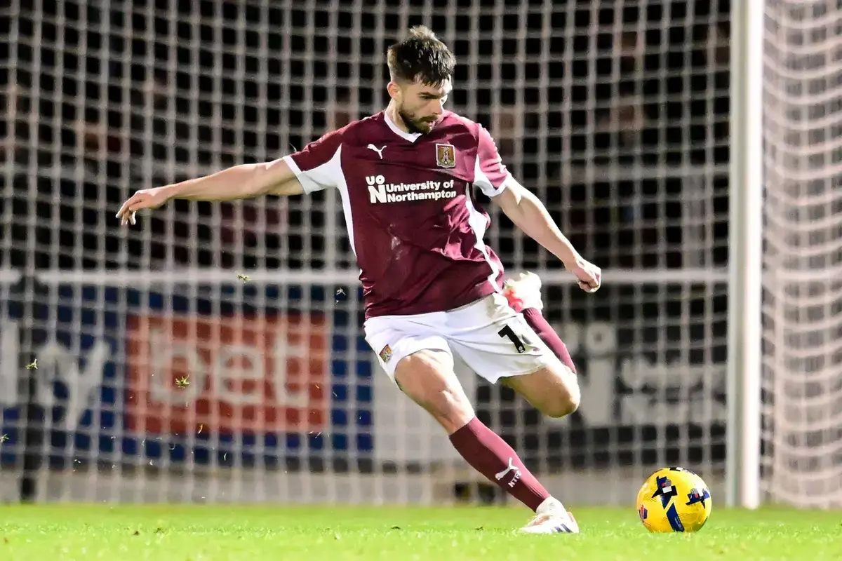 West Ham: Michael Forbes to join Dundee United