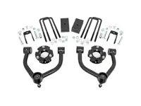 83600 | Rough Country 3 inch Suspension Leveling Kit | Nissan